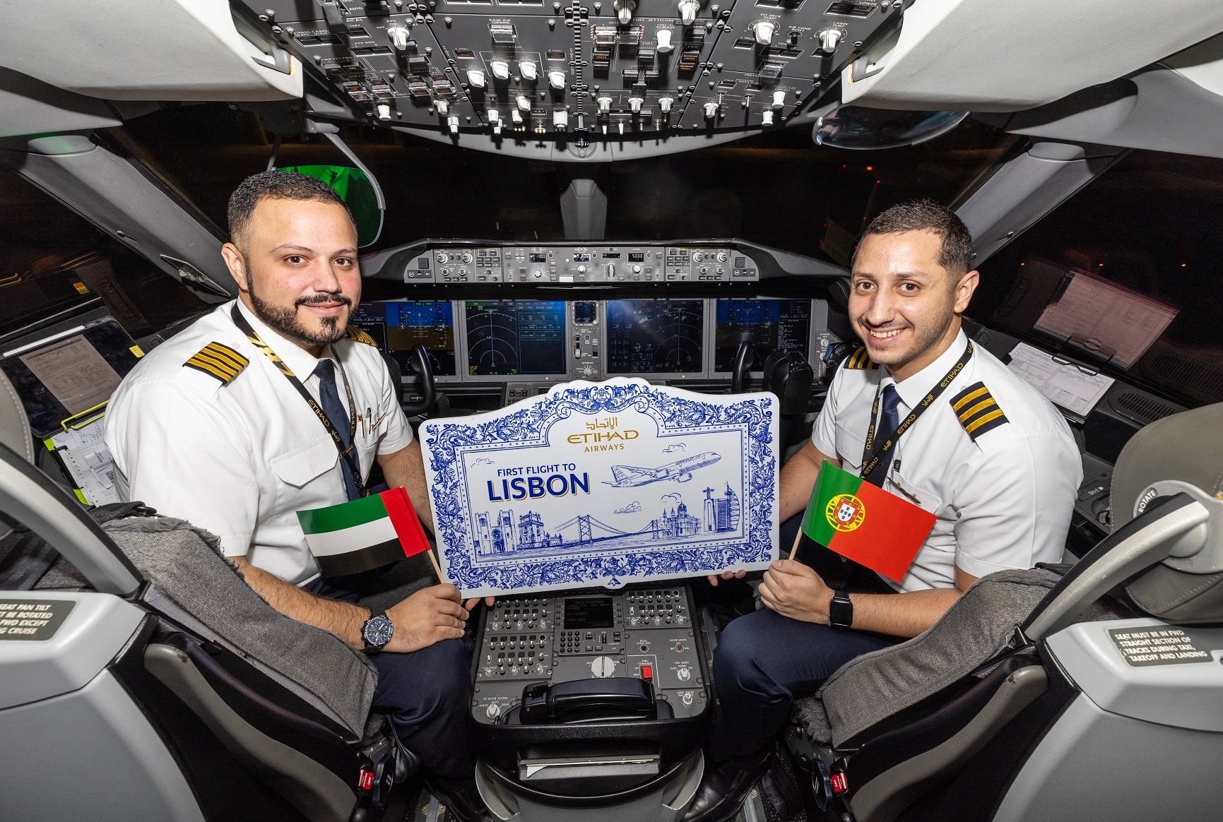 Etihad's inaugural flight lands in Lisbon - Aviation24.be